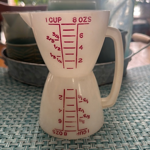 Tupperware | Kitchen | Vintage Tupperware Double Wet Dry Measuring Cup ...